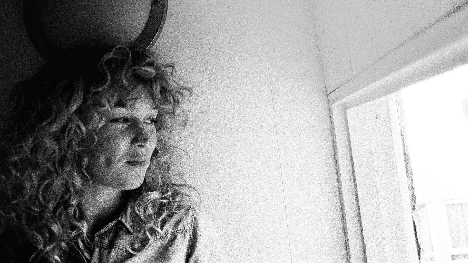 Beth Rowley: “Pale Jewel Volume II” UK Tour + Special Guest | The Met